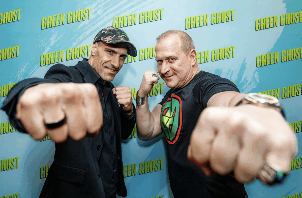 ESTE 7 DE AGOSTO DEBUTA “GREEN GHOST”, LA PELÍCULA DE CHARLIE CLARK Y ...